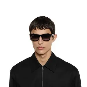 Gucci Rectangular Frame Sunglasses