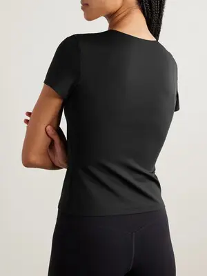 Nike Form Stretch T-shirt