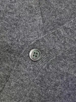 Play Comme Des Garcon X The Artist Invader Heart-patch Cardigan - Grey
