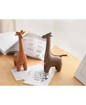 ZUNY Giraffe Paperweight