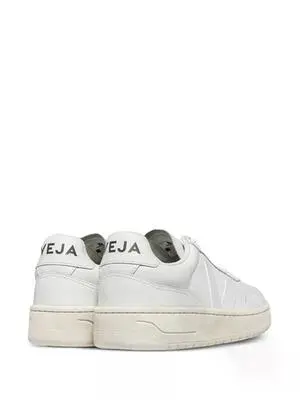 VEJA Leather V-logo Sneakers
