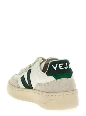 VEJA V-90 Sneakers