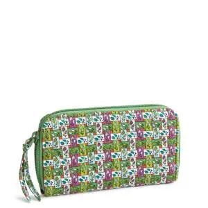 VERA BRADLEY Medium Continental Wallet In Ribbon Plaid - Green
