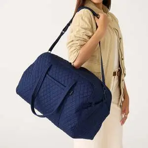 VERA BRADLEY Large Miramar Weekender Bag