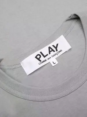Play Comme Des Garcon Heart-patch T-shirt - Grey