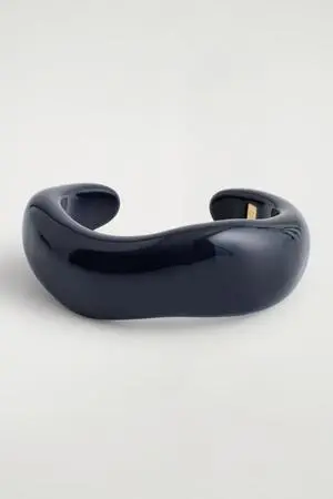 Cos Chunky Curved Bangle - Dark Blue