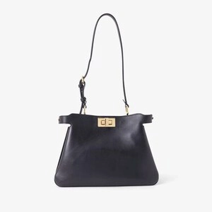 Fendi Peekaboo Soft Small Bag - Black