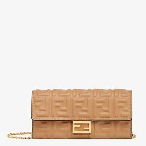 Fendi Baguette Continental With Chain - Beige
