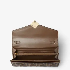 Fendi Diamonds Continental With Chain - Brown