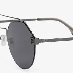 Fendi Round Sunglasses