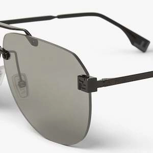 Fendi Aviator Sunglasses