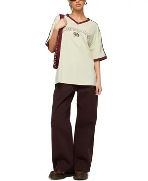 EDIKTED Australia 96 Contrast Oversized T-shirt - Cream