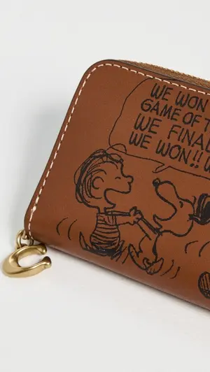 Coach X Peanuts Small Zip Around Card Case - B4/Hazelnut