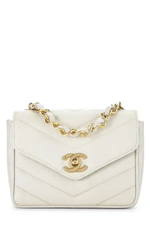 Chanel Quilted Caviar Chevron Envelope Bag - Beige