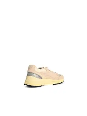 AUTRY Hyperway Low Sneakers - Ivory