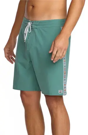 BILLABONG Wategos Lt Board Shorts - Sage Green