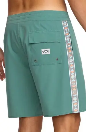 BILLABONG Wategos Lt Board Shorts - Sage Green