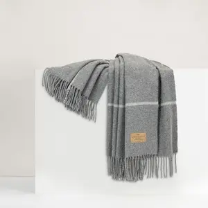 LANDS DOWNUNDER Window Cashmere Throw Gray