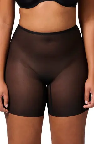 Simone Perele Essential Uplifting Mid Rise Shaper Shorts - Black