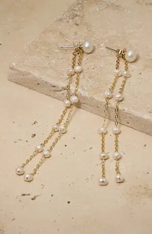 UNTAMED PETALS Lara Pearl Drop Earrings - Gold