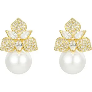 UNTAMED PETALS Sophie Pearl Drop Earrings - Gold