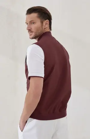 Brunello Cucinelli Nylon Zip-up Vest - Amaranth
