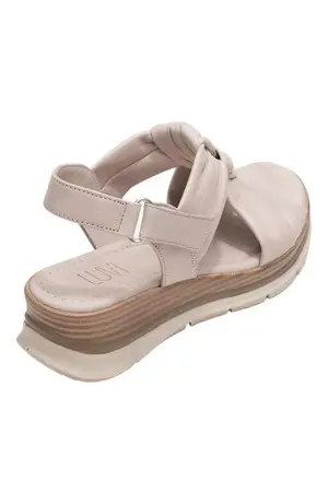 FOREVER & ALWAYS SHOES Oara Leather Sandal - Light Beige Leather