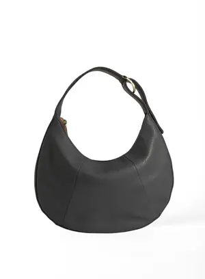 DEUX MAINS Saddle Shoulder Bag - Black