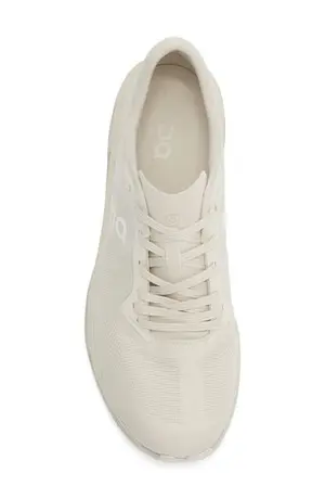 On Cloudze Sneakers - Pearl/truffle