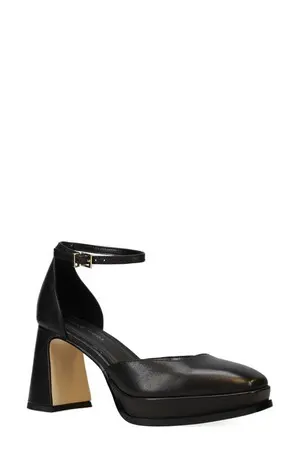 Pelle Moda Dolli Platform Pumps - Black