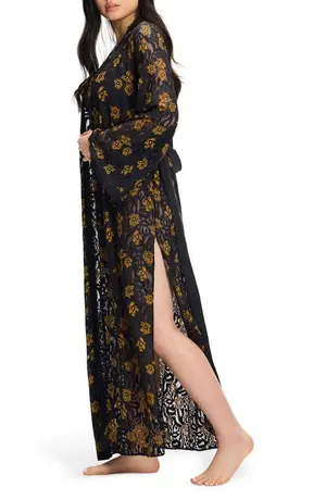 SAVAGE X FENTY Feline Floral Sleep Robe