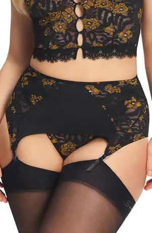 SAVAGE X FENTY Floral Garter Skirt - Black Caviar