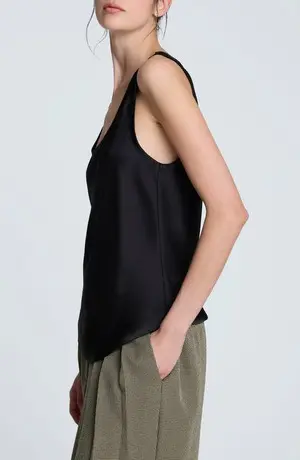 KENNETH COLE Satin Scoop Neck Tank - Black