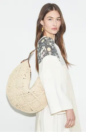 Tory Burch T-monogram Woven Raffia Shoulder Bag - Natural
