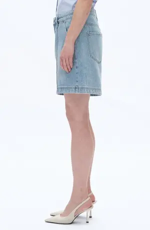 BAYEAS Seamed Mid-rise Denim Bermuda Shorts