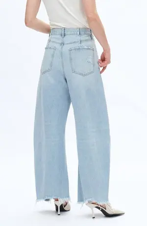 BAYEAS Super High-rise Barrel Jeans - Light Blue