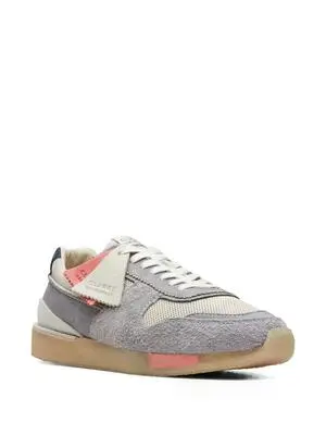 Clarks Torrun Sneakers - Grey