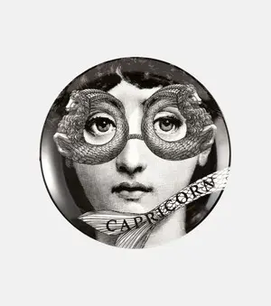 FORNASETTI Tema E Variazioni N.357 Capricorn Wall Plate - Black