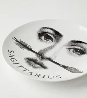 FORNASETTI Tema E Variazioni N.356 Sagittarius Wall Plate - Black