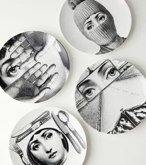 FORNASETTI Tema E Variazioni N.160 Porcelain Wall Plate - White