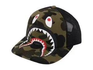 A BATHING APE 1st Camo Shark Mesh Cap - Green