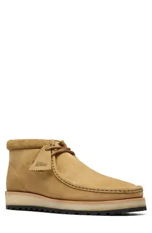 Clarks Textured Boots For Men
