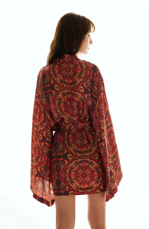 JE TE VEUX Printed Kimono With Tie Waist