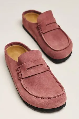 BIRKENSTOCK Naples Suede Clogs - Pepper