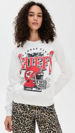 Junk Food Chiefs Conversion Crew Fleece Sweatshirt