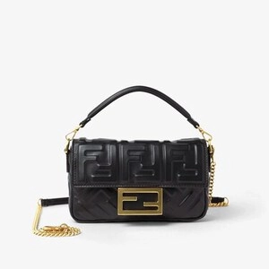 Fendi Baguette Mini - Black