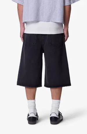 Mnml Ultra Baggy Denim Shorts