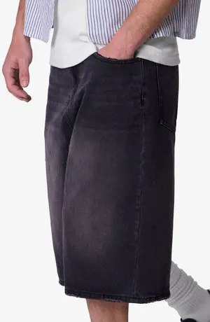 Mnml Ultra Baggy Denim Shorts