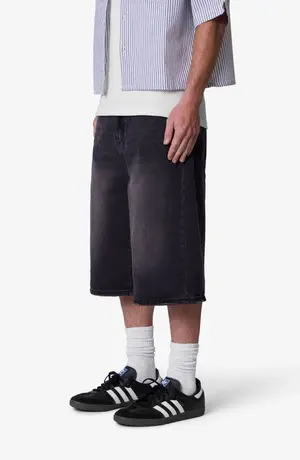 Mnml Ultra Baggy Denim Shorts
