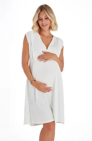 ACCOUCHEE Sleep Well Maternity/nursing Nightgown & Robe Set